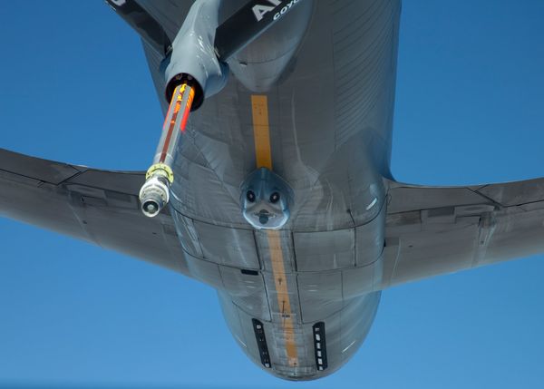 Air-to-air refuelling - UOAF Codex